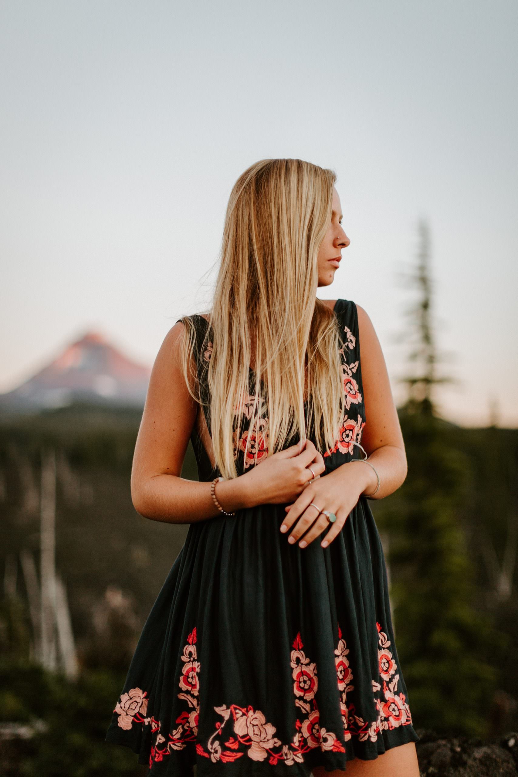 Bend Senior Portraits || Victoria Carlson Photography