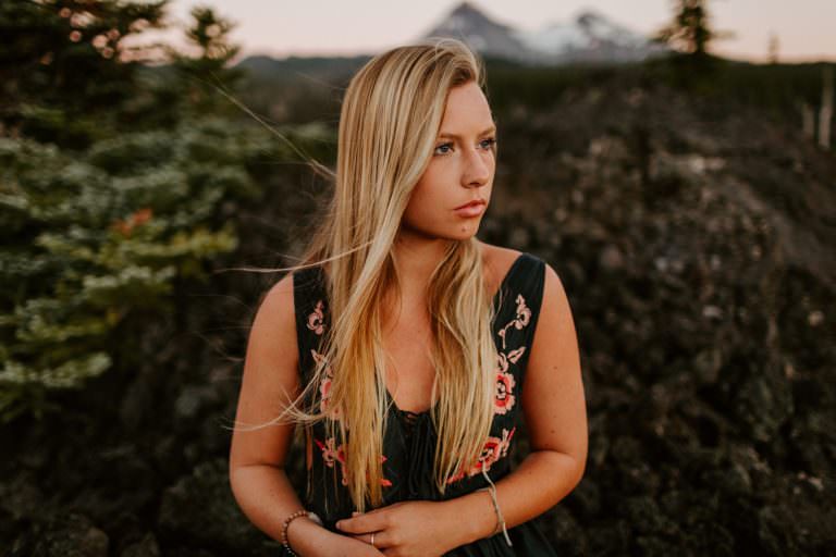 Bend Senior Portraits || Victoria Carlson Photography